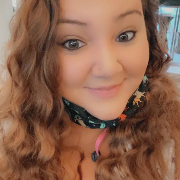 Samantha's Closet (@samanthalynnx0) | Poshmark